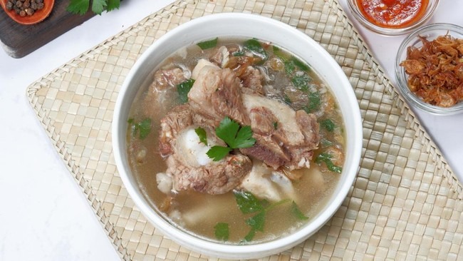 Sup Tulang Babi: Resep Tradisional Yang Delicious 2025